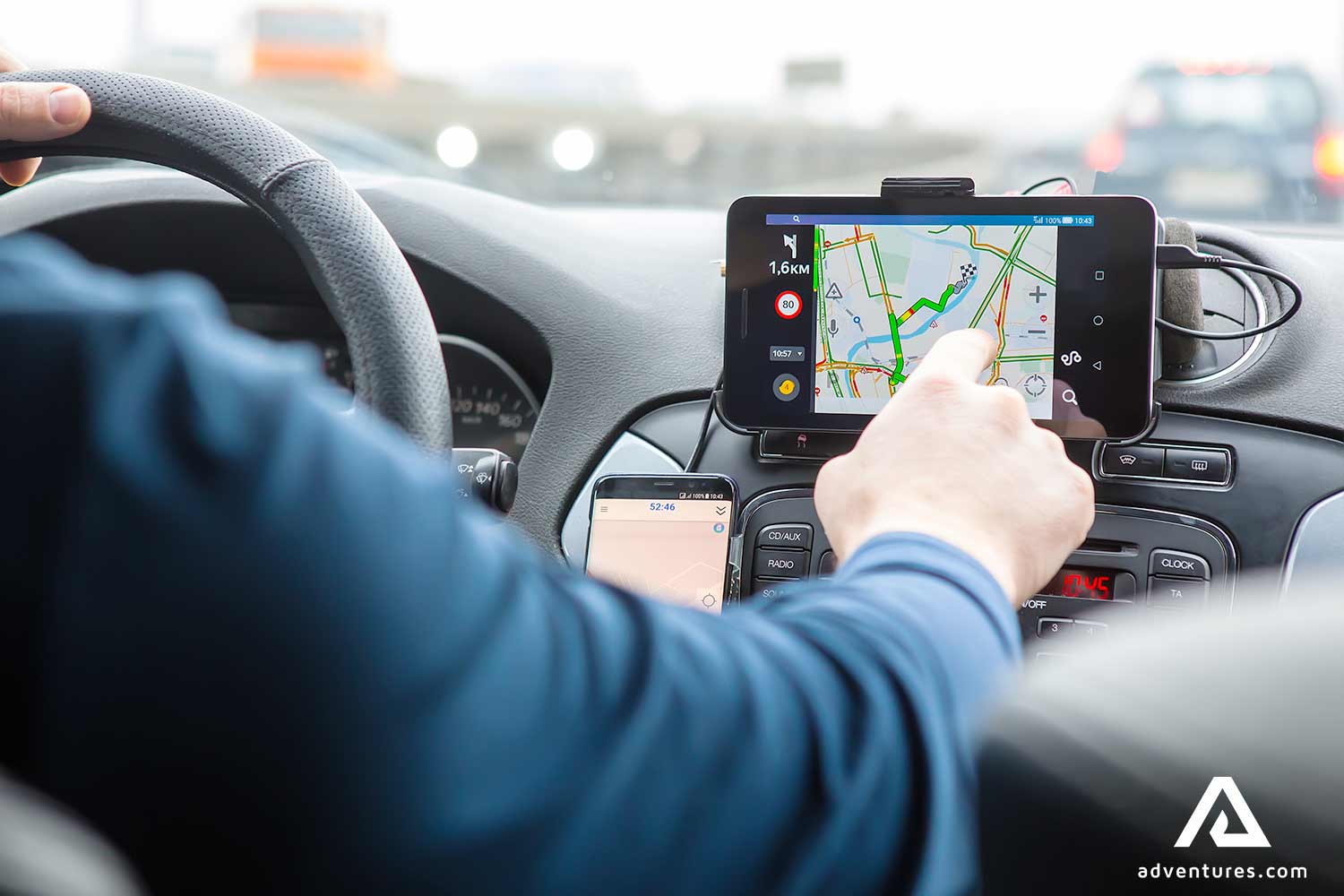 Your Guide to Driving in Iceland | adventures.com