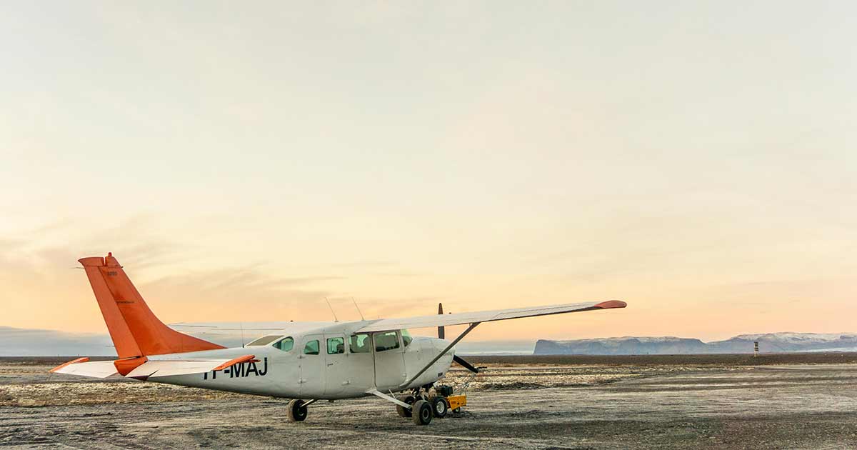 Airplane Tours Iceland | Sightseeing Tour Iceland | Adventures.com