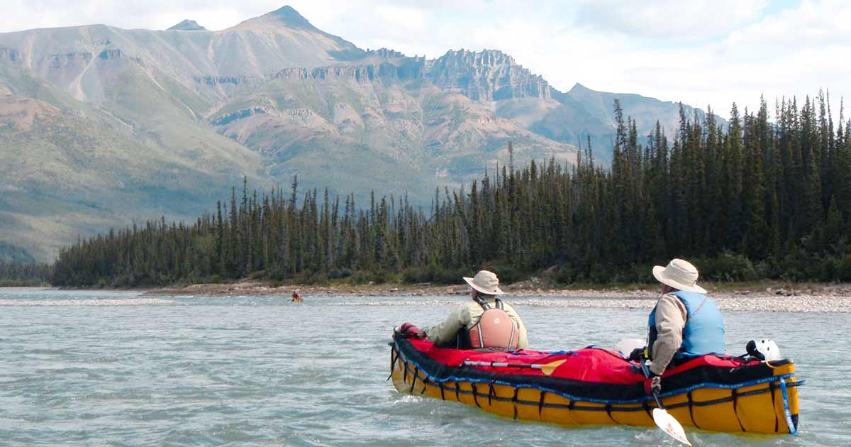 Canoe the Keele River in Northwest Territories