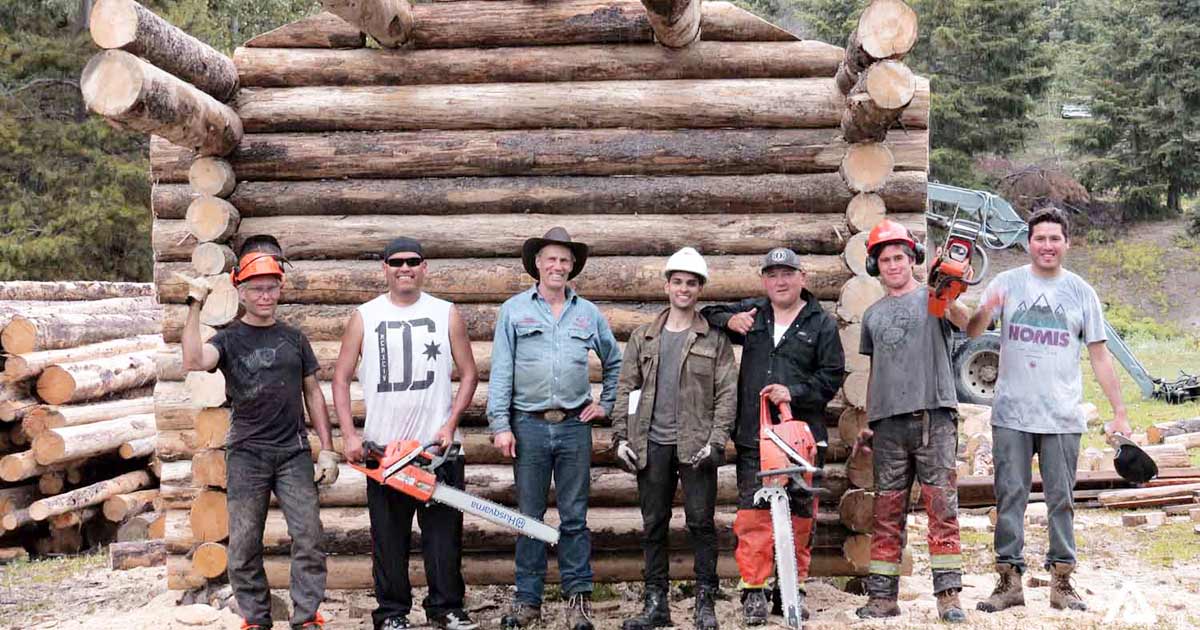 Wilderness Survival Building A Logan Cabin | Adventures.com