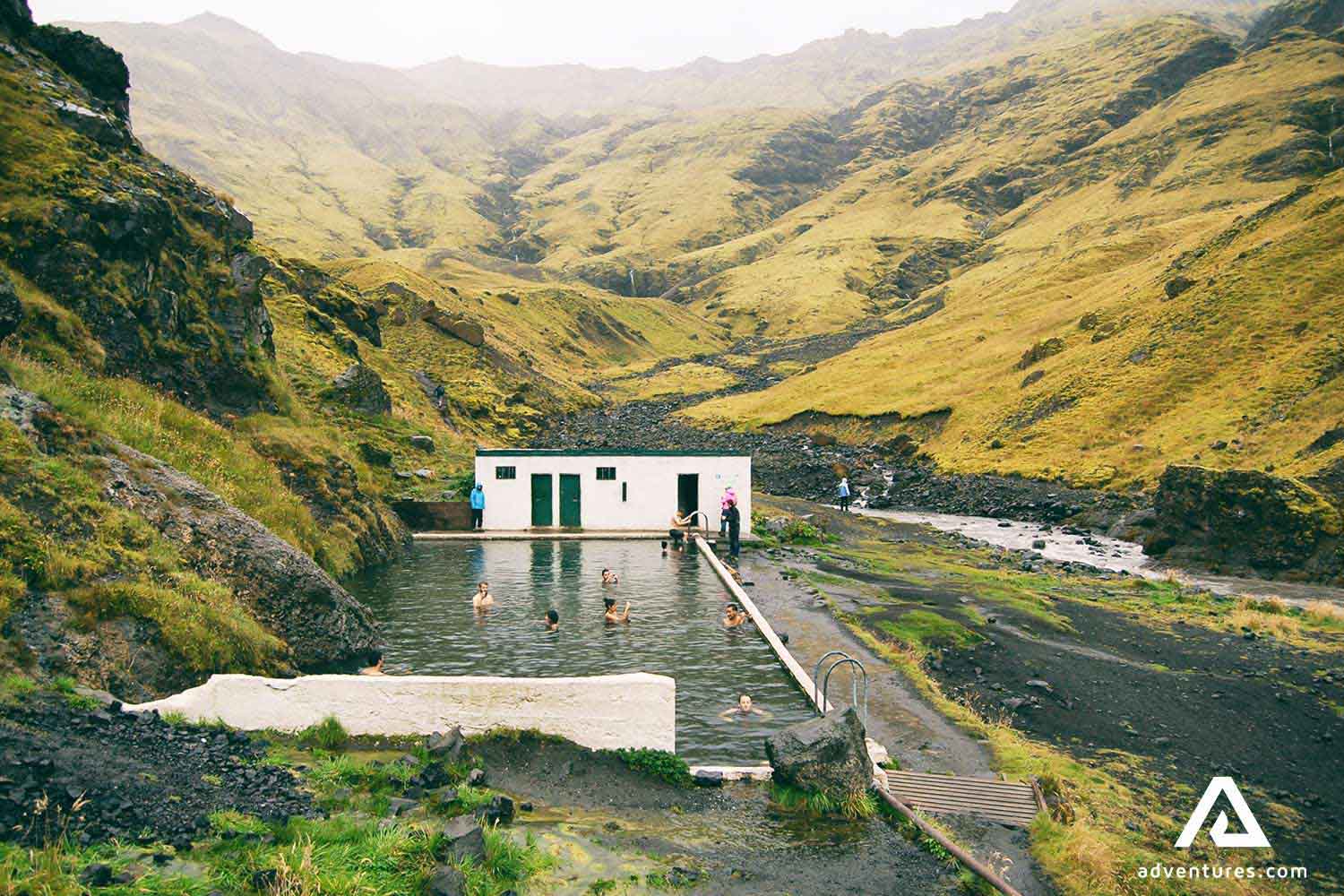 Guide to the Icelandic Language | Adventures.com