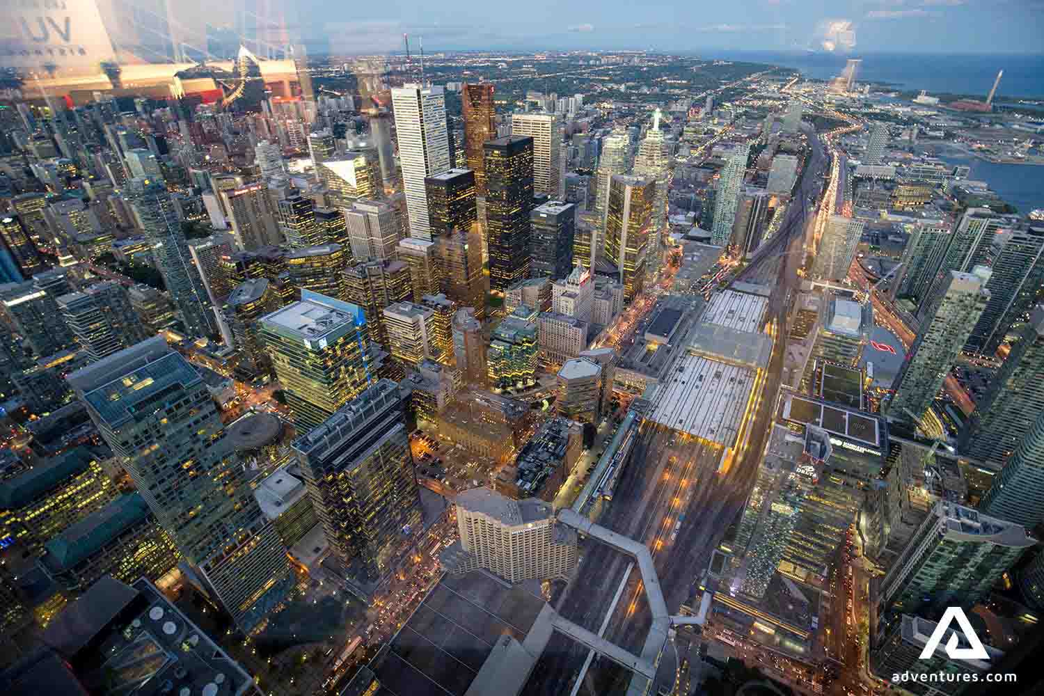 Scenic Toronto Night Tour | Adventures.com