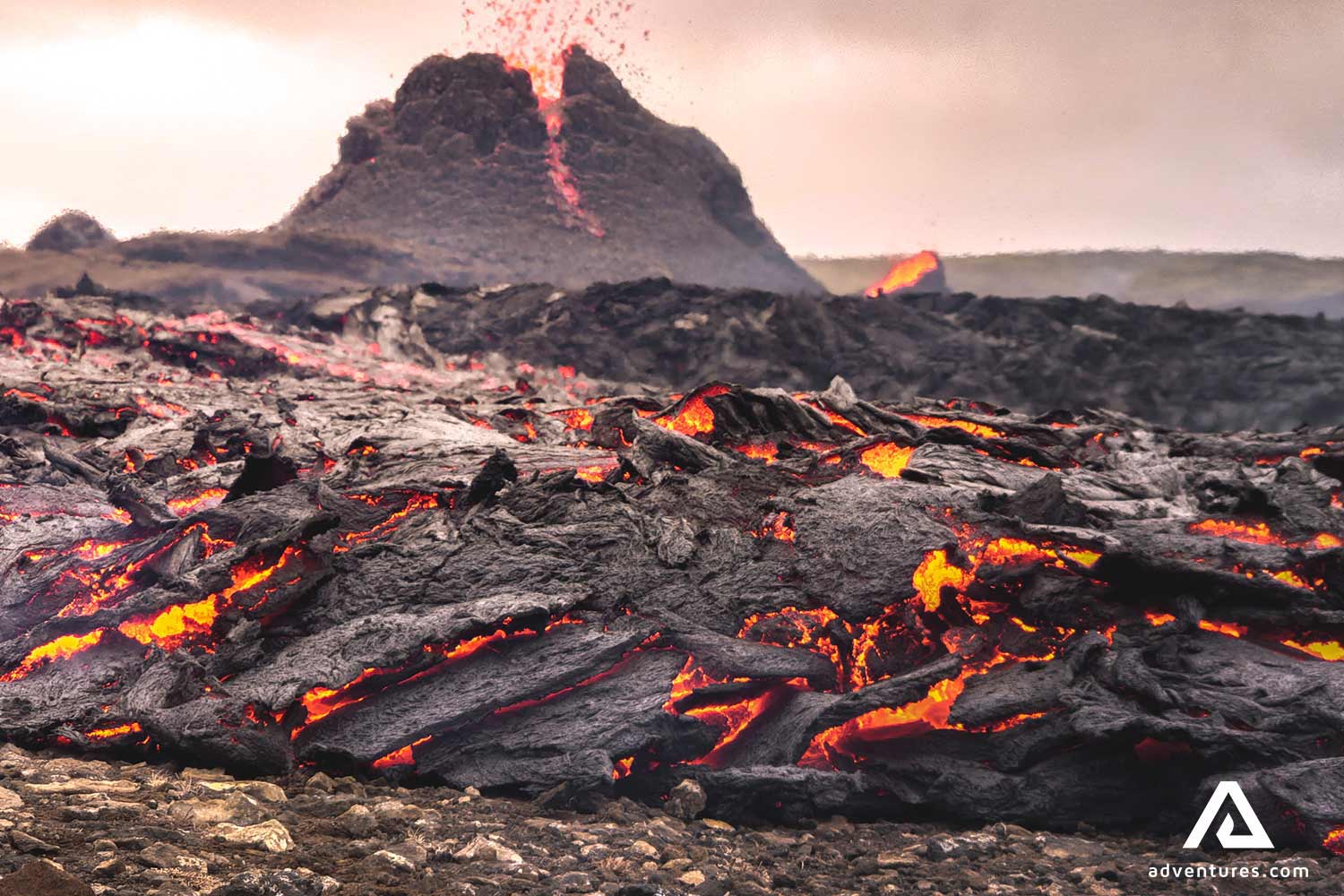 4 Day Golden Circle, South Coast & Erupting Volcano | Adventures.com