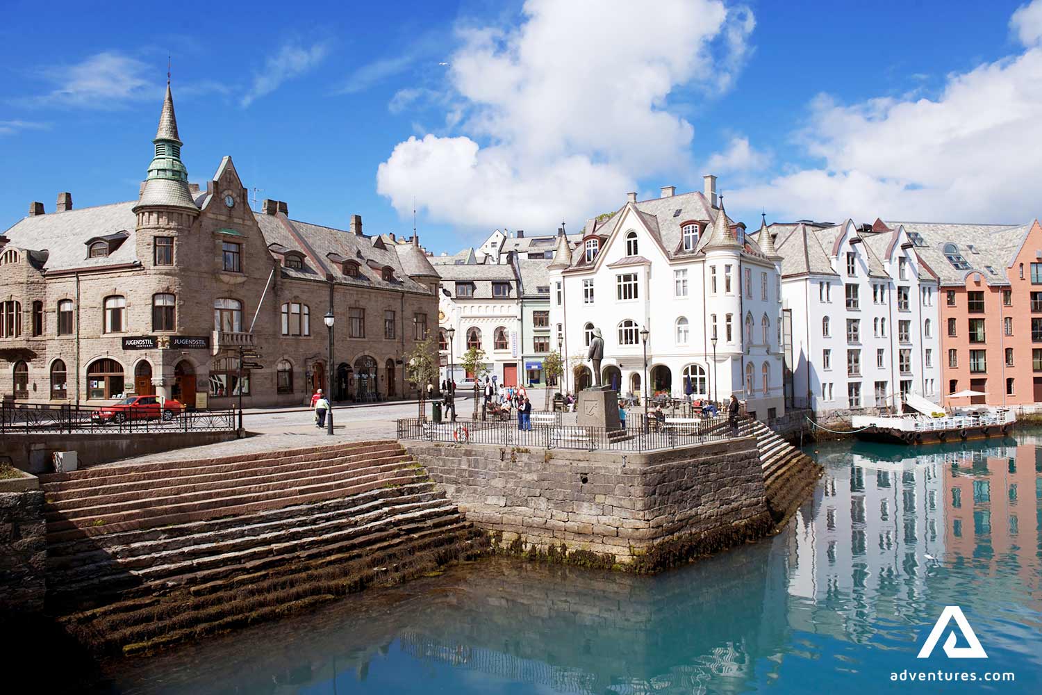 Alesund City | Norway's Attraction | Adventures.com