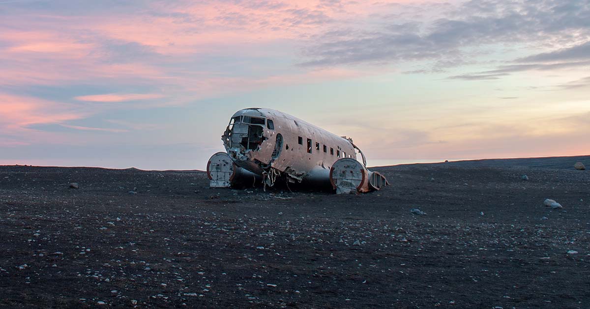 South Coast & DC-3 Plane Wreck | Adventures.com