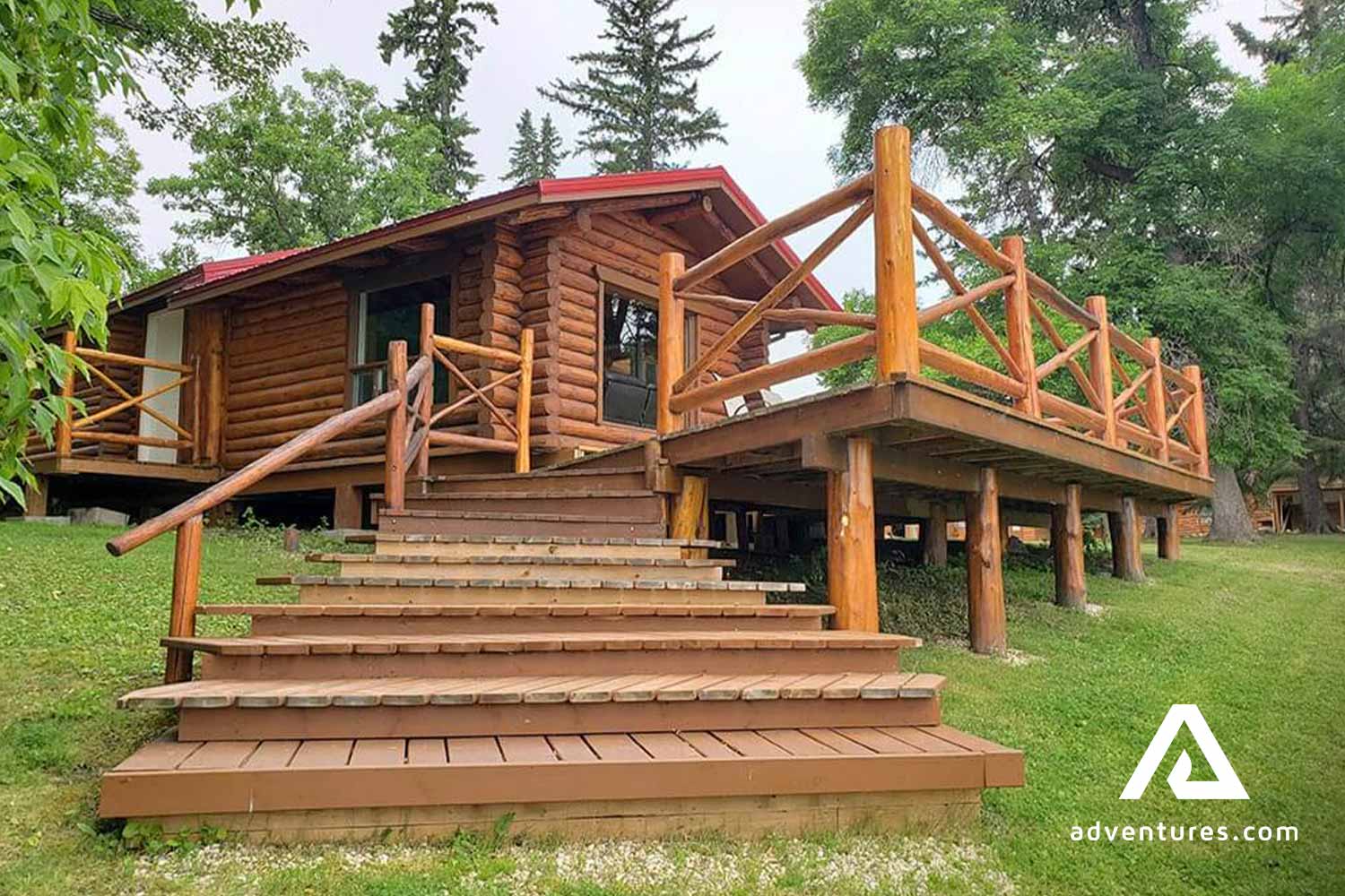 Fly-in / Boat-in Fishing Lodge on the Winnipeg River | Adventures.com