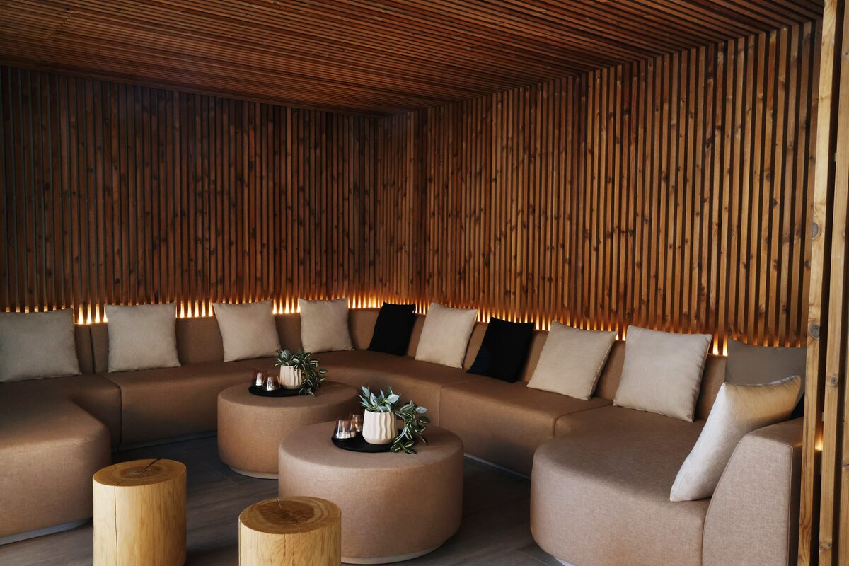 Private 8-Day Adventure Around Iceland