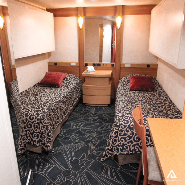 Arctic Expedition Cruises Ocean Endeavour Ship | Adventures.com