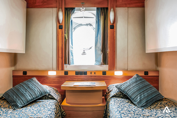 Arctic Expedition Cruises Ocean Endeavour Ship